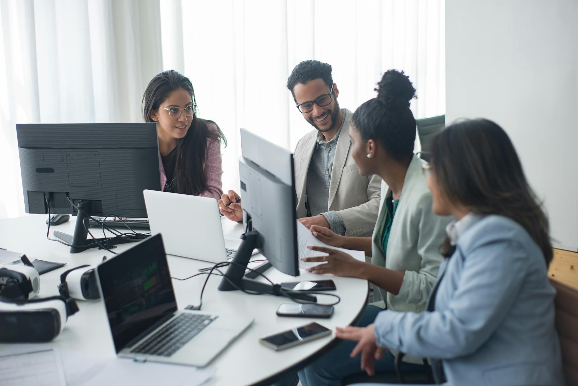 Software Dev Team 2026: Structure, Roles and Best Practices
